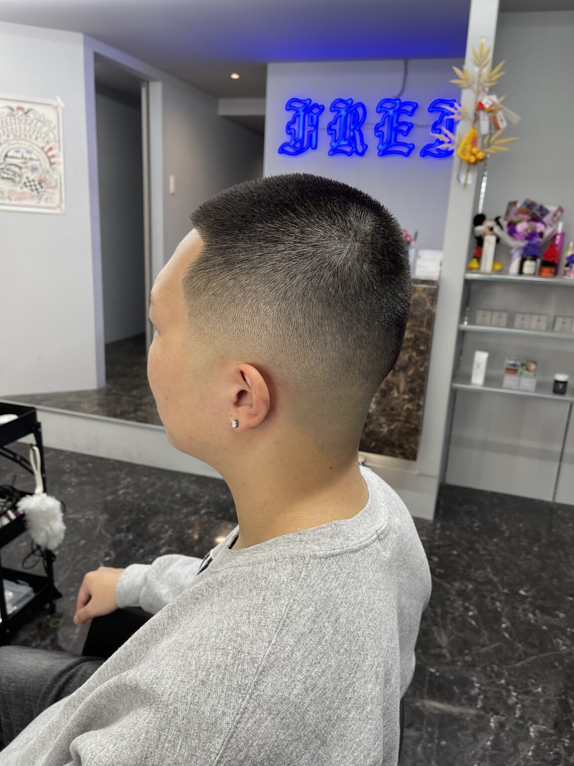 buzz cut | frei（フライ）｜大阪 心斎橋（難波） の美容室